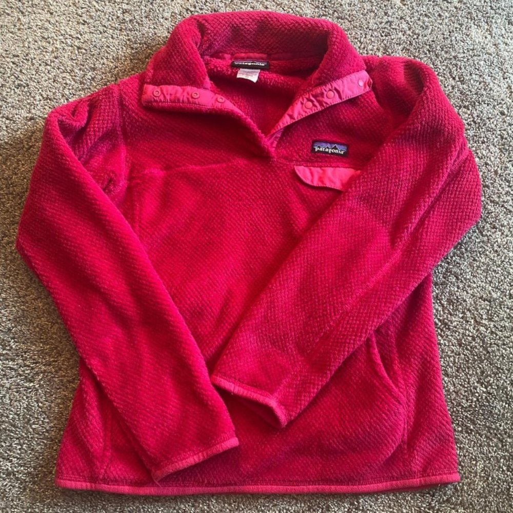 Patagonia Hot Pink Fleece Pullover - Gem